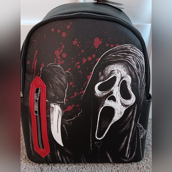 Loungefly | Bags | New Bioworld Ghostface Mini Backpack Scream ...